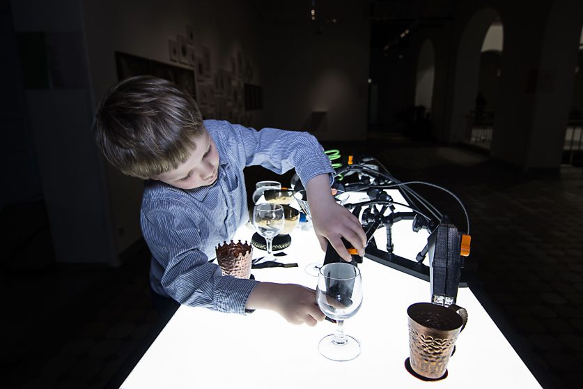 Soft Manipulator - Interactive Robotic Installation | Arduino Project Hub